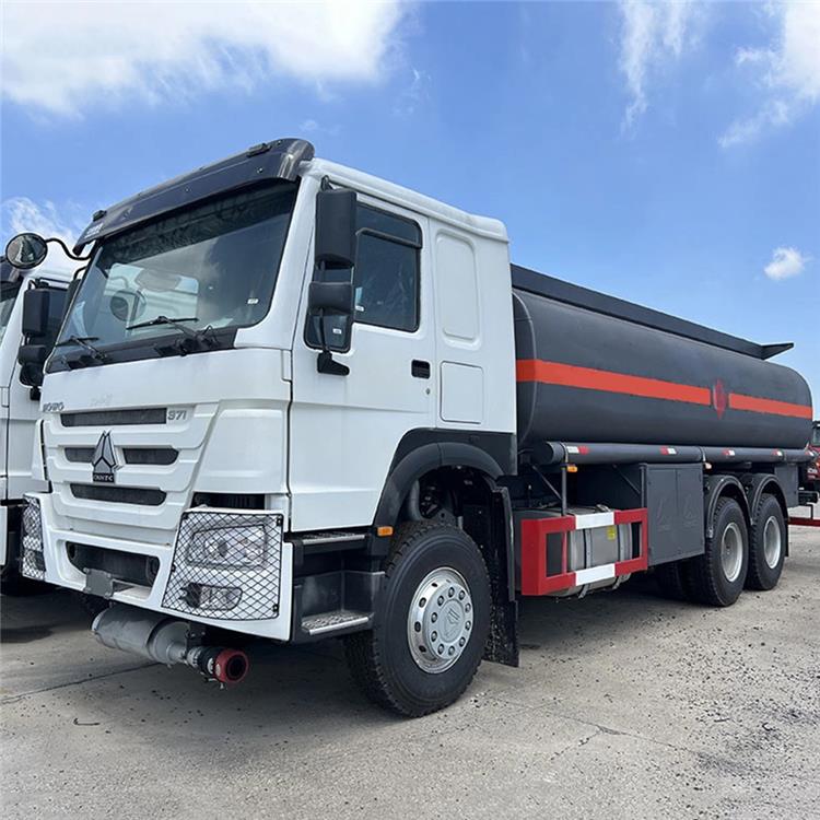 Refurbished Howo 371hp Fuel Tanker Truck - Howo Sinotruk 2020